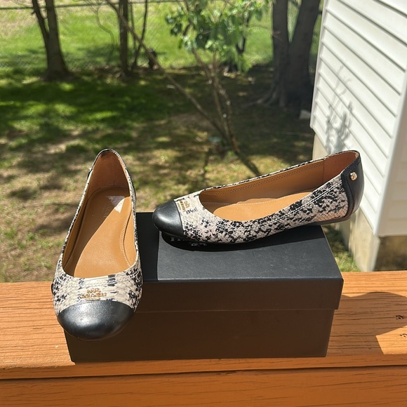 Coach | Shoes | Coach Black And White Flats | Poshmark